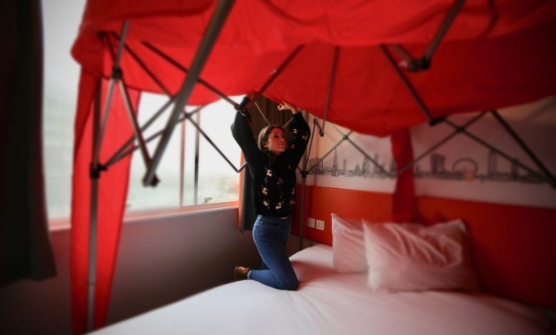 EasyHotel to trial £5 self-assemble four-poster upgrade | Hotel Owner