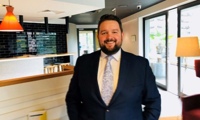New general manager takes the helm at Holiday Inn London - Brentford ...