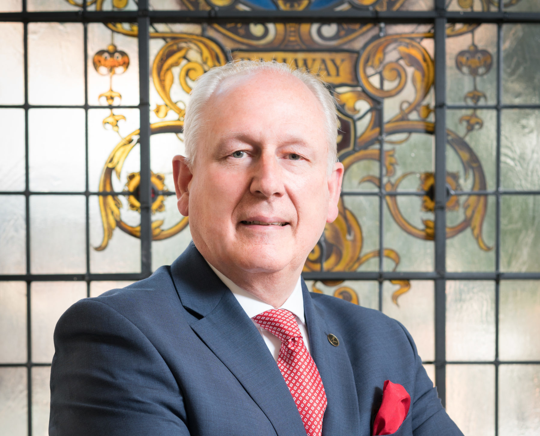 Andrew Batchelor retires from Landmark London | Article | Hotel Owner