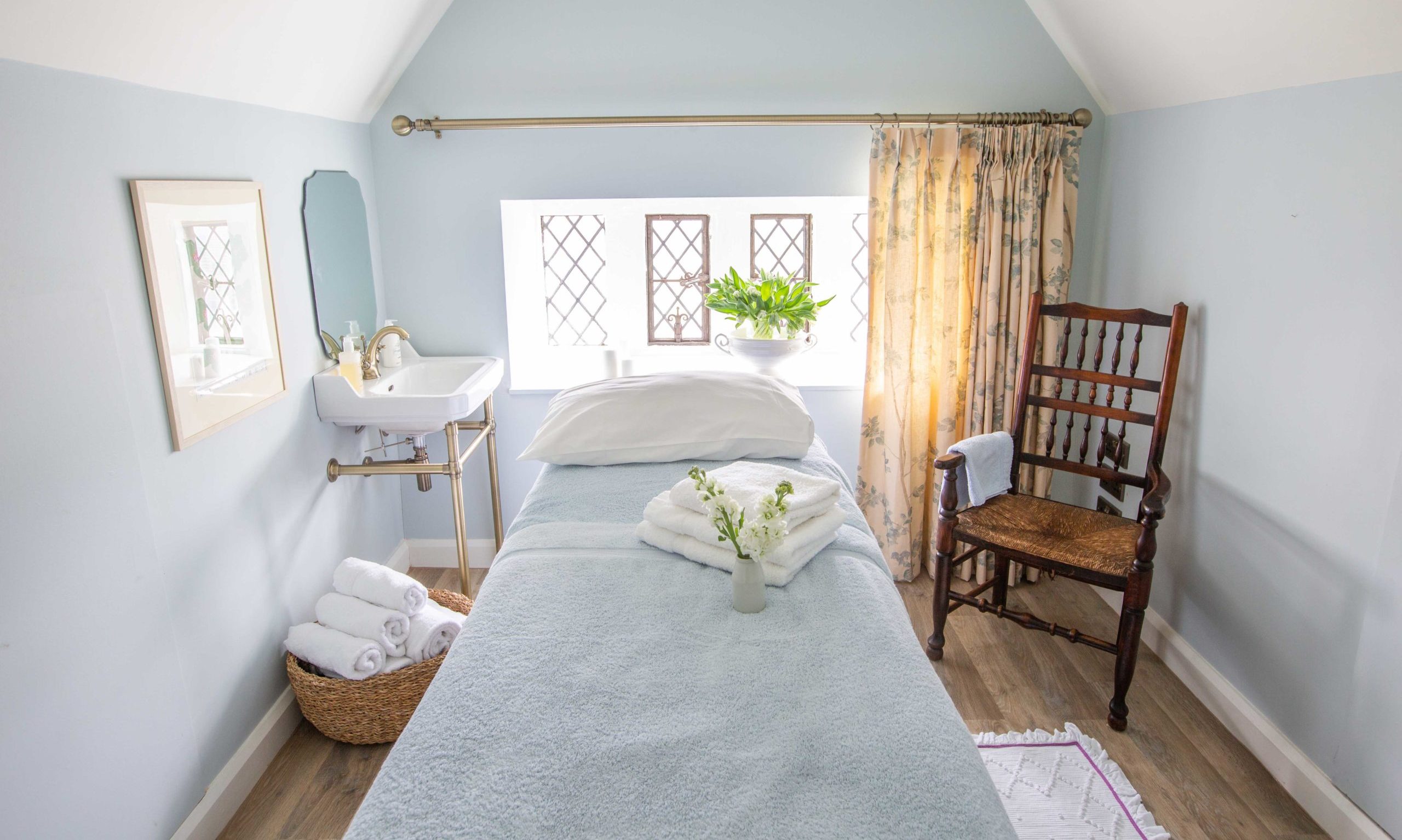 Hogarths Stone Manor Hotel opens loft treatment rooms | Article | Hotel ...