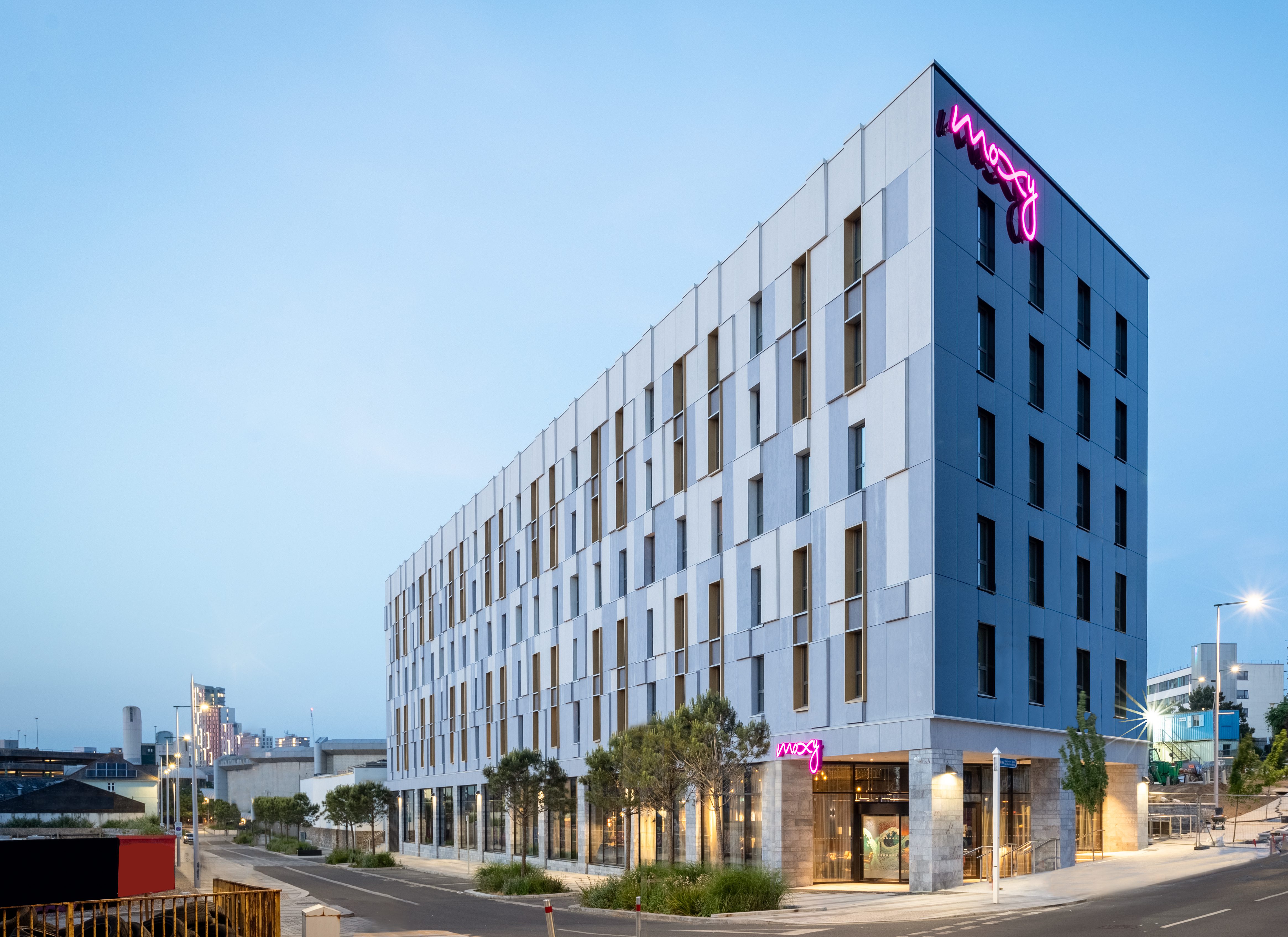 Moxy Hotels opens new site in Plymouth | Hotel Owner